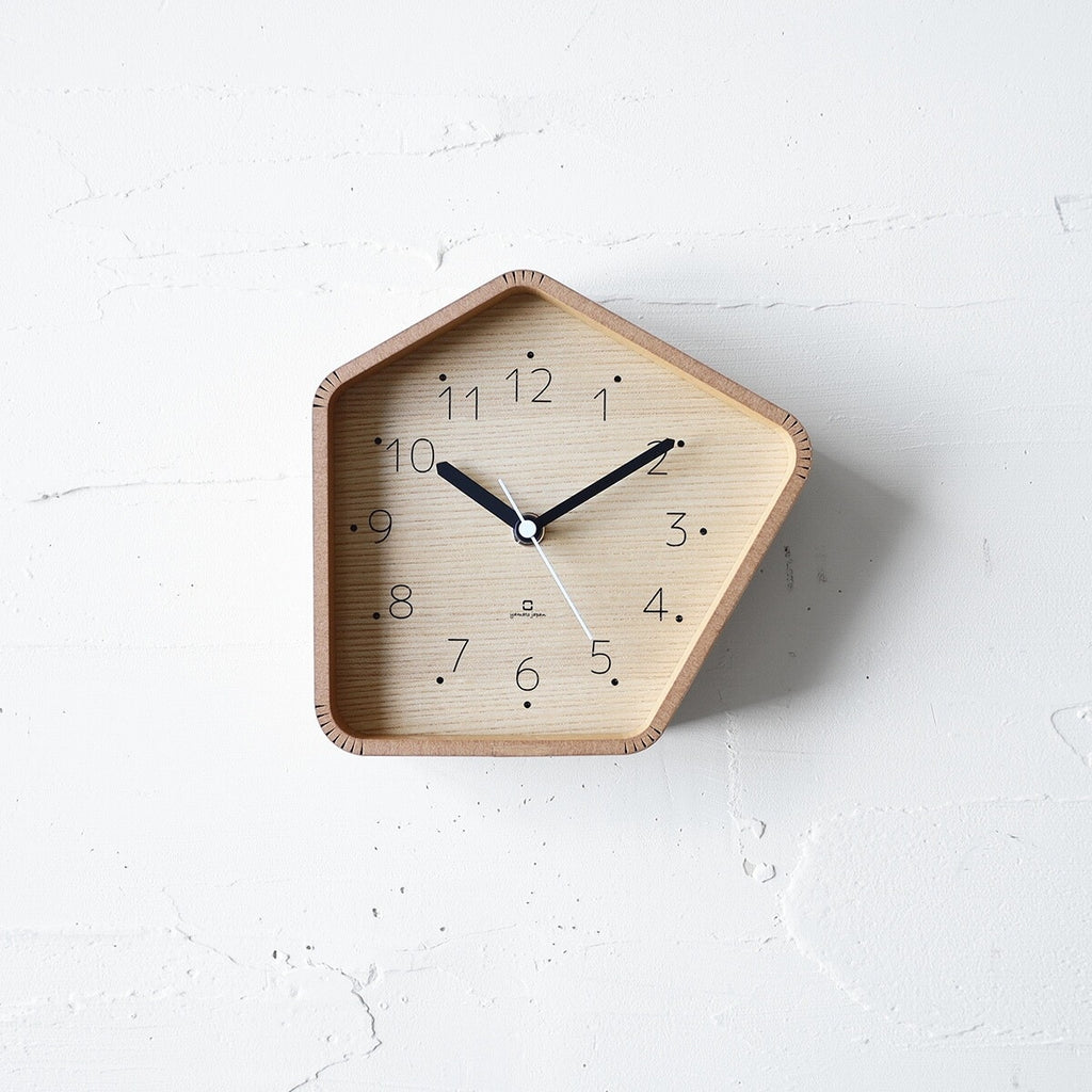 Yamato Five Angles clock 木鐘 – 形日居
